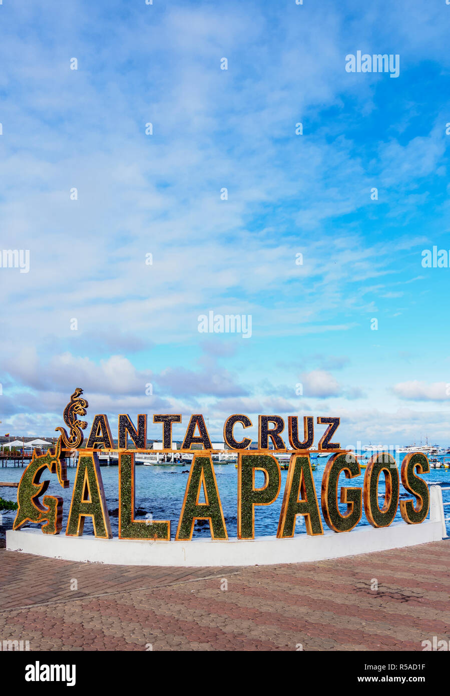 Galápagos ecuador sign hi-res stock photography and images - Alamy