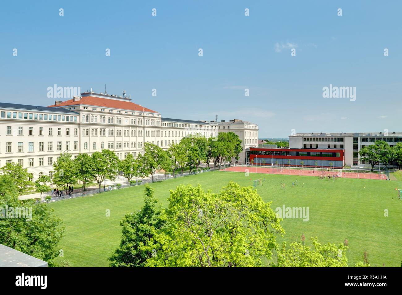 Htl hi-res stock photography and images - Alamy