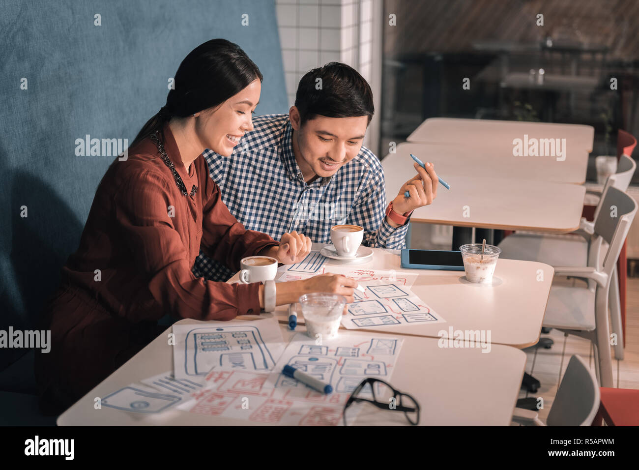 Colleague ui hi-res stock photography and images - Alamy