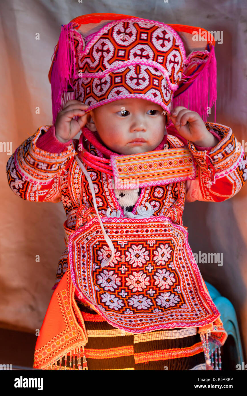 Long horn miao tribe hi-res stock photography and images - Alamy