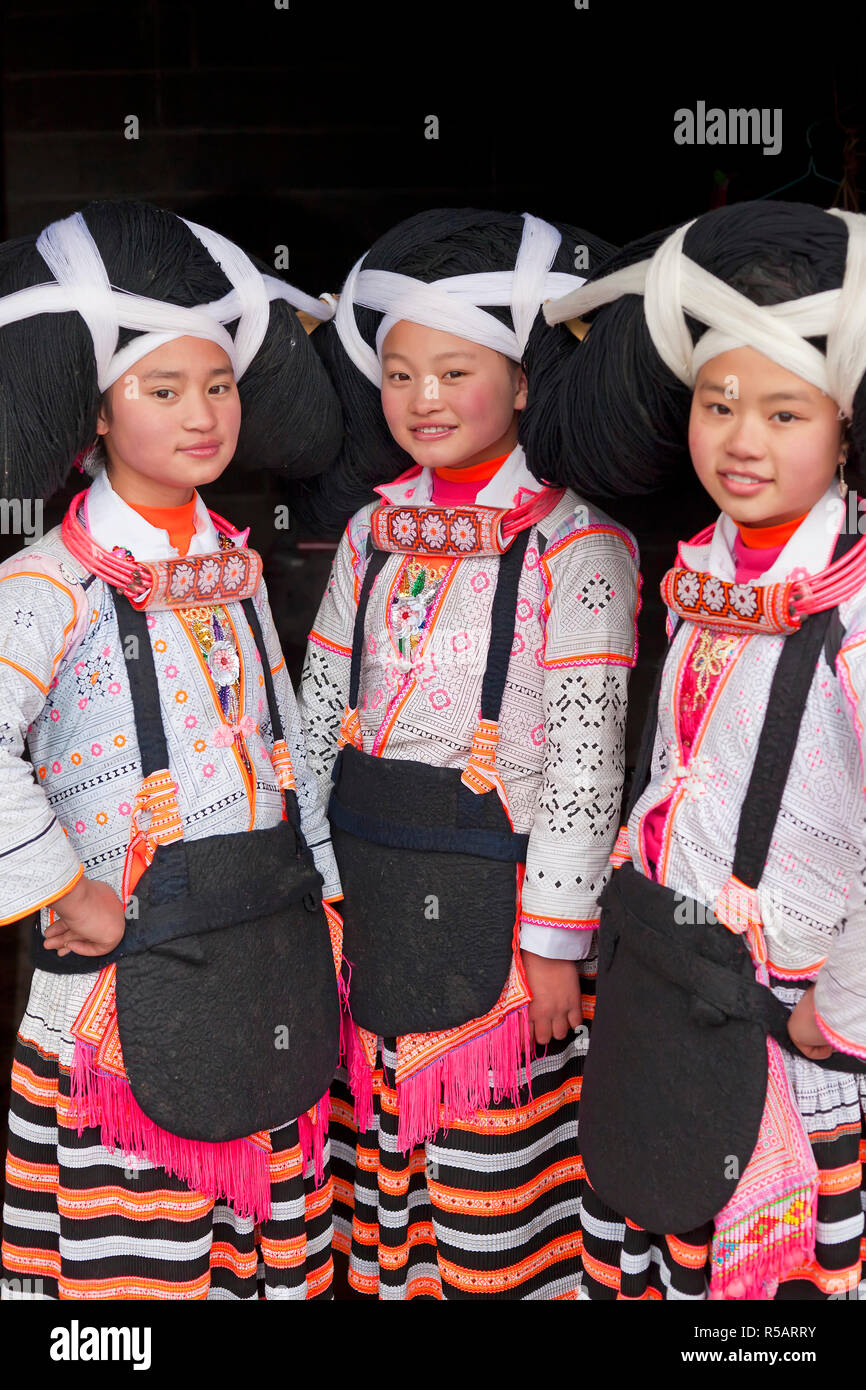 Girls of Long Horn Miao tribe, Sugao, Guizhou Province, China Stock ...