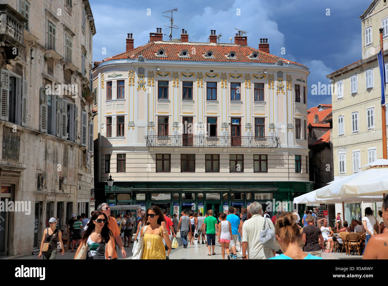 Split county hi-res stock photography and images - Alamy