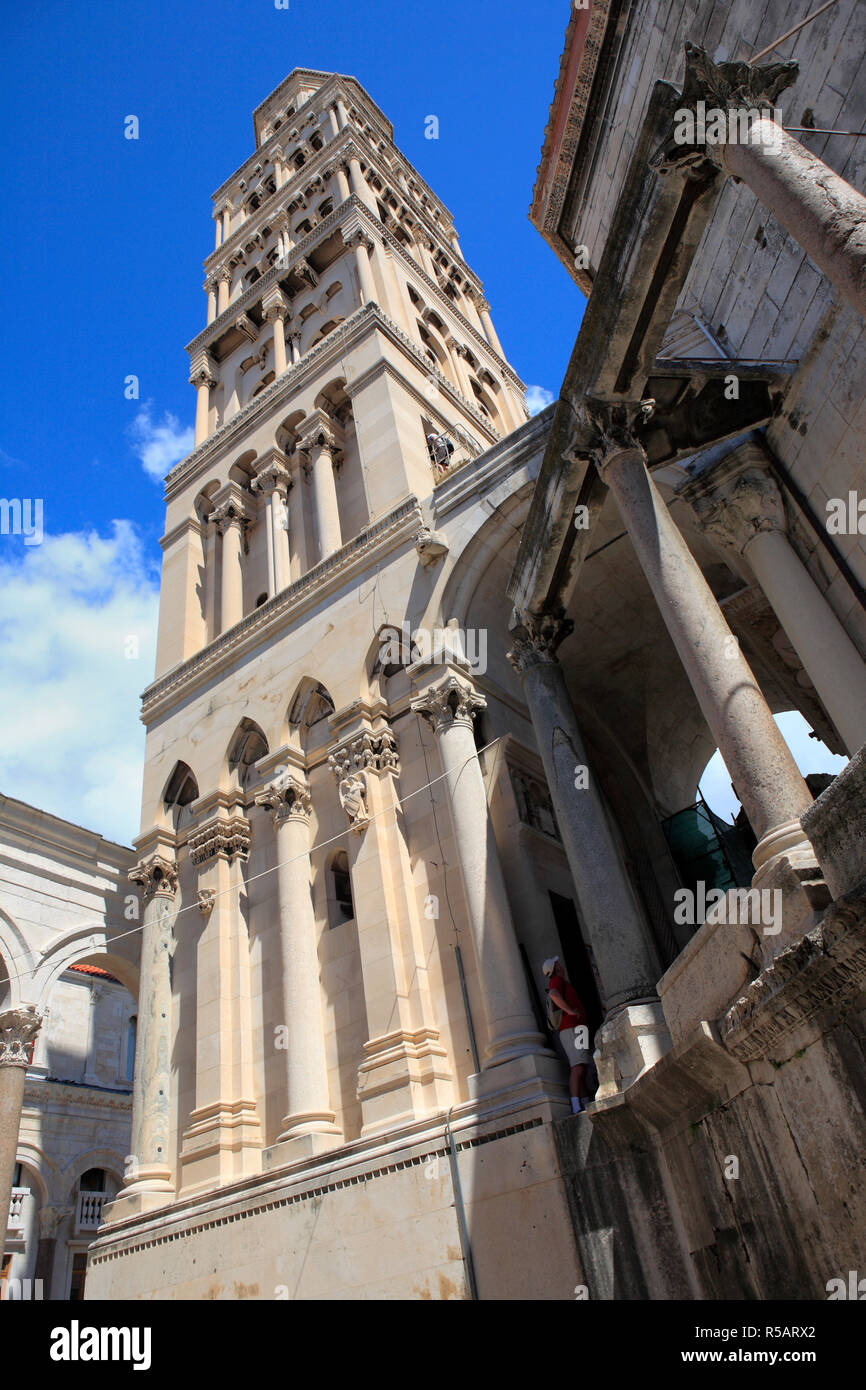Split county hi-res stock photography and images - Alamy