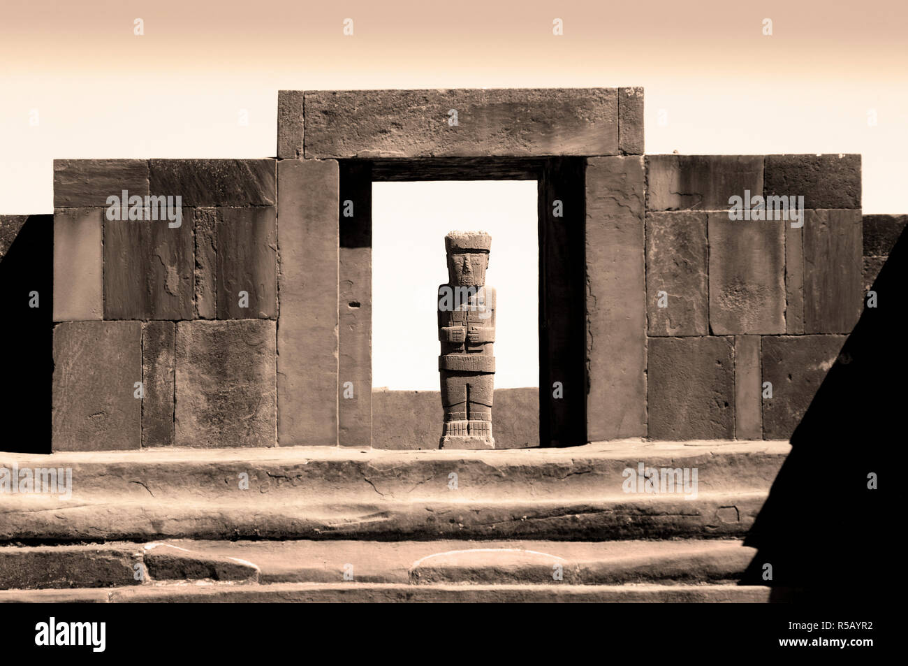 Bolivia, Tiahuanaco Ruins, Ponce Monolith Statue, Temple Gateway ...
