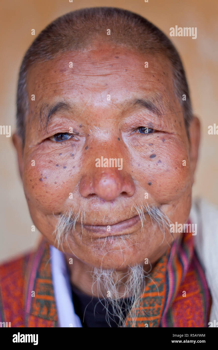 Bhutanese man hi-res stock photography and images - Alamy