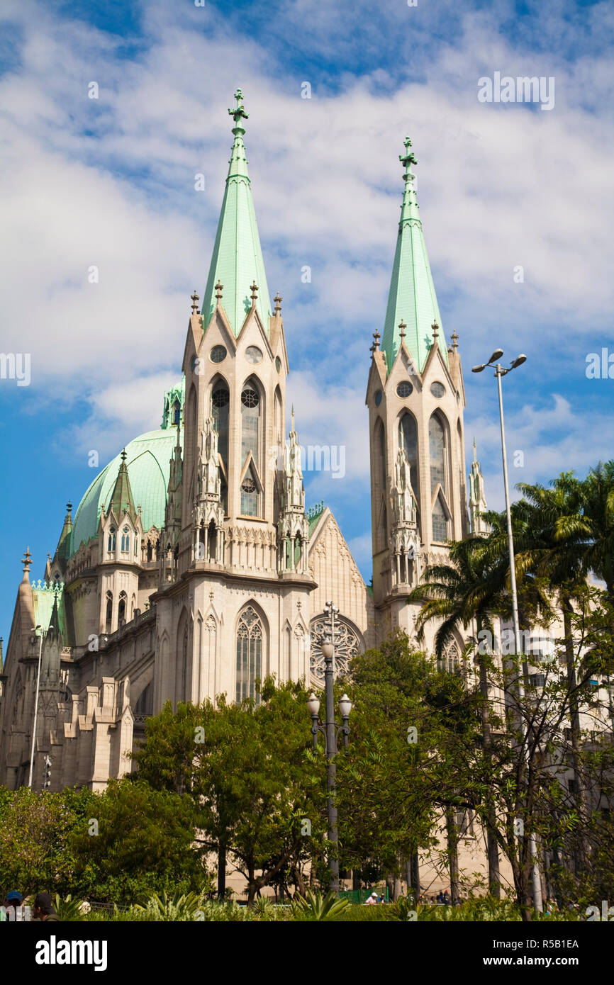 Brazil, Sao Paulo, Sao Paulo, Praca de Se - Cathedral Square, Se ...