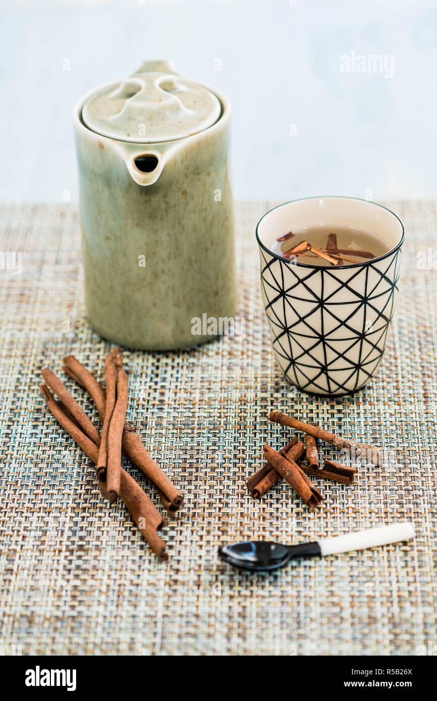 Cinnamon bark infusion Stock Photo - Alamy
