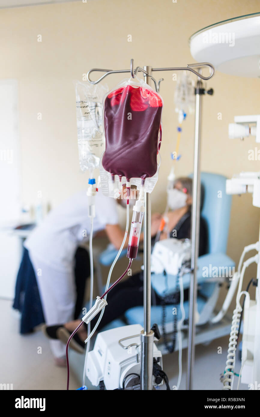 Department of oncology and hematology hi-res stock photography and ...
