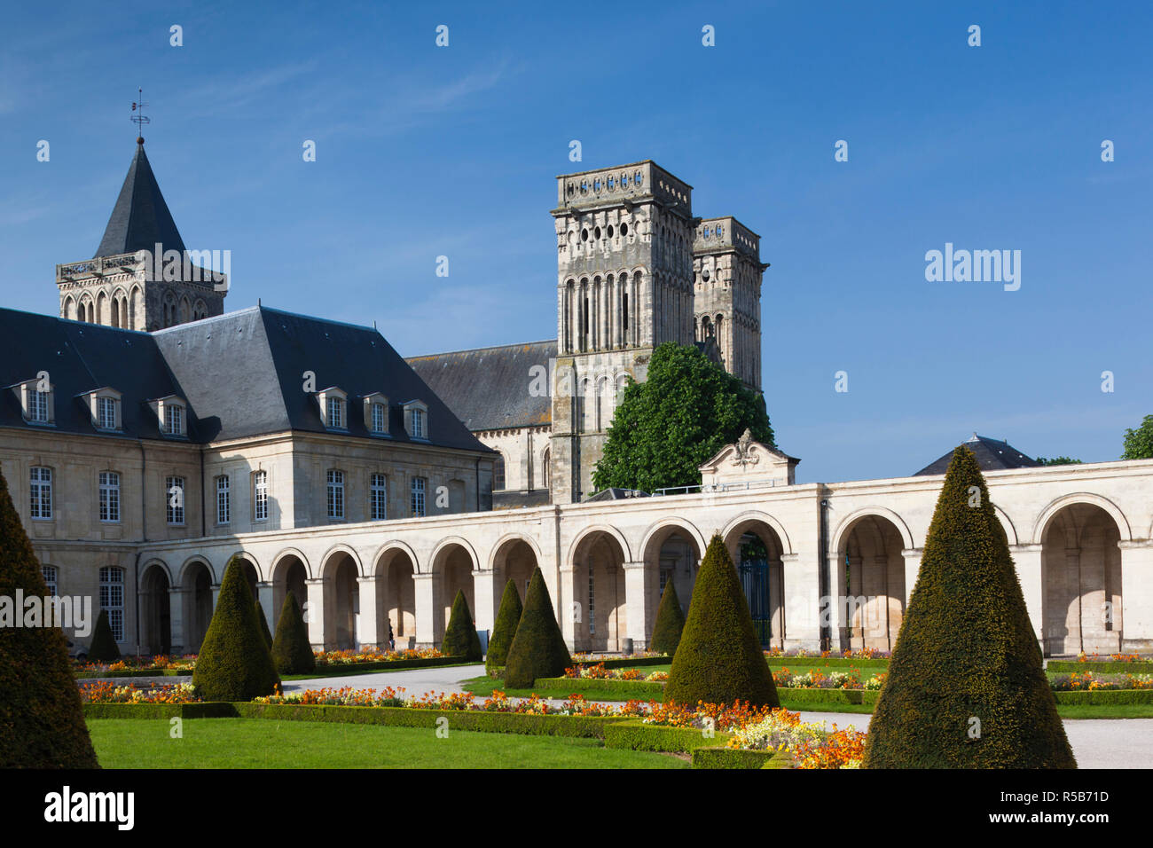 Caen normandy abbaye hi-res stock photography and images - Alamy