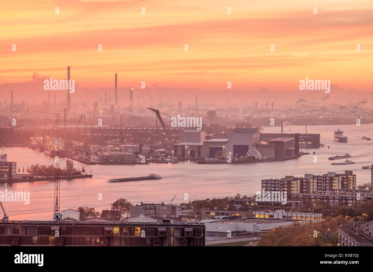 Rotterdam heyplaat hi-res stock photography and images - Alamy