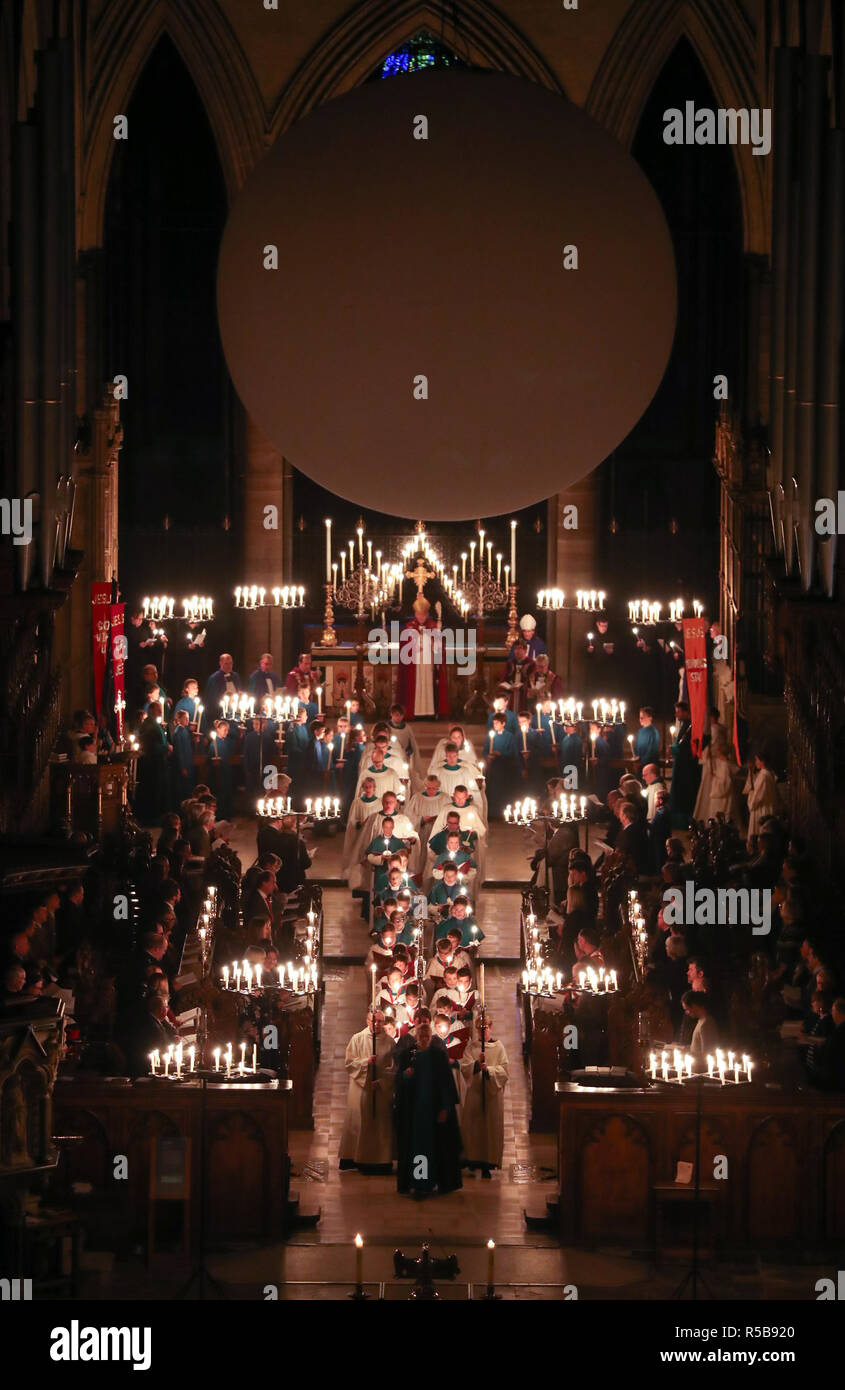 Candles are carried through Salisbury Cathedral during the advent ...