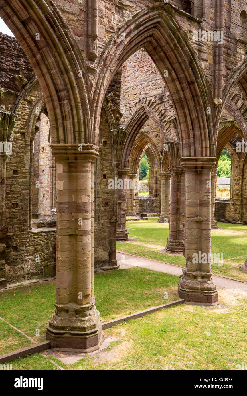 Inside tintern abbey hi-res stock photography and images - Alamy