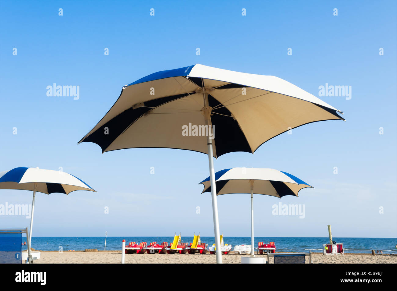 Umbrella beach for relaxing and sun set beach Stock Photo - Alamy