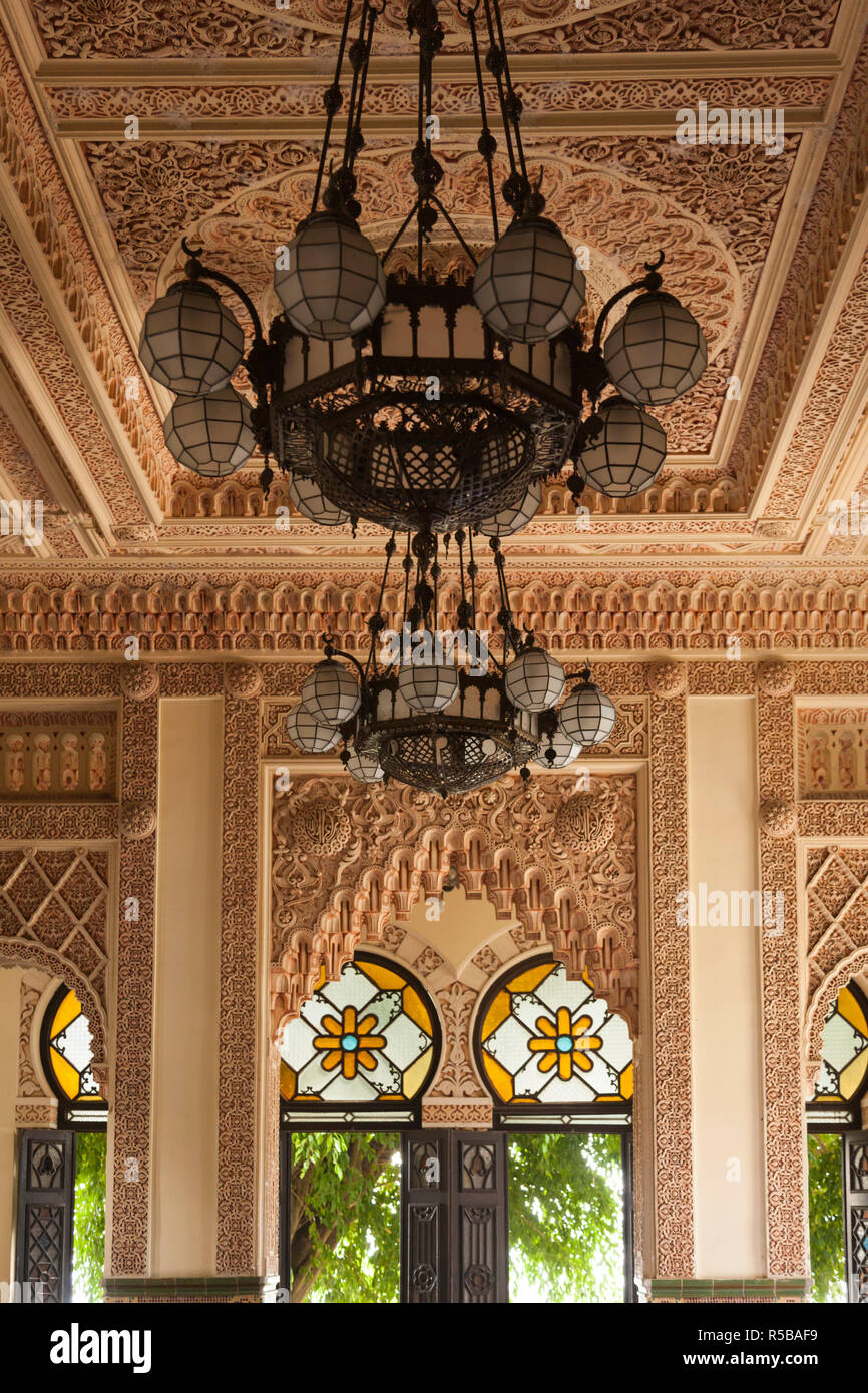 Inside cuban mansion hi-res stock photography and images - Alamy