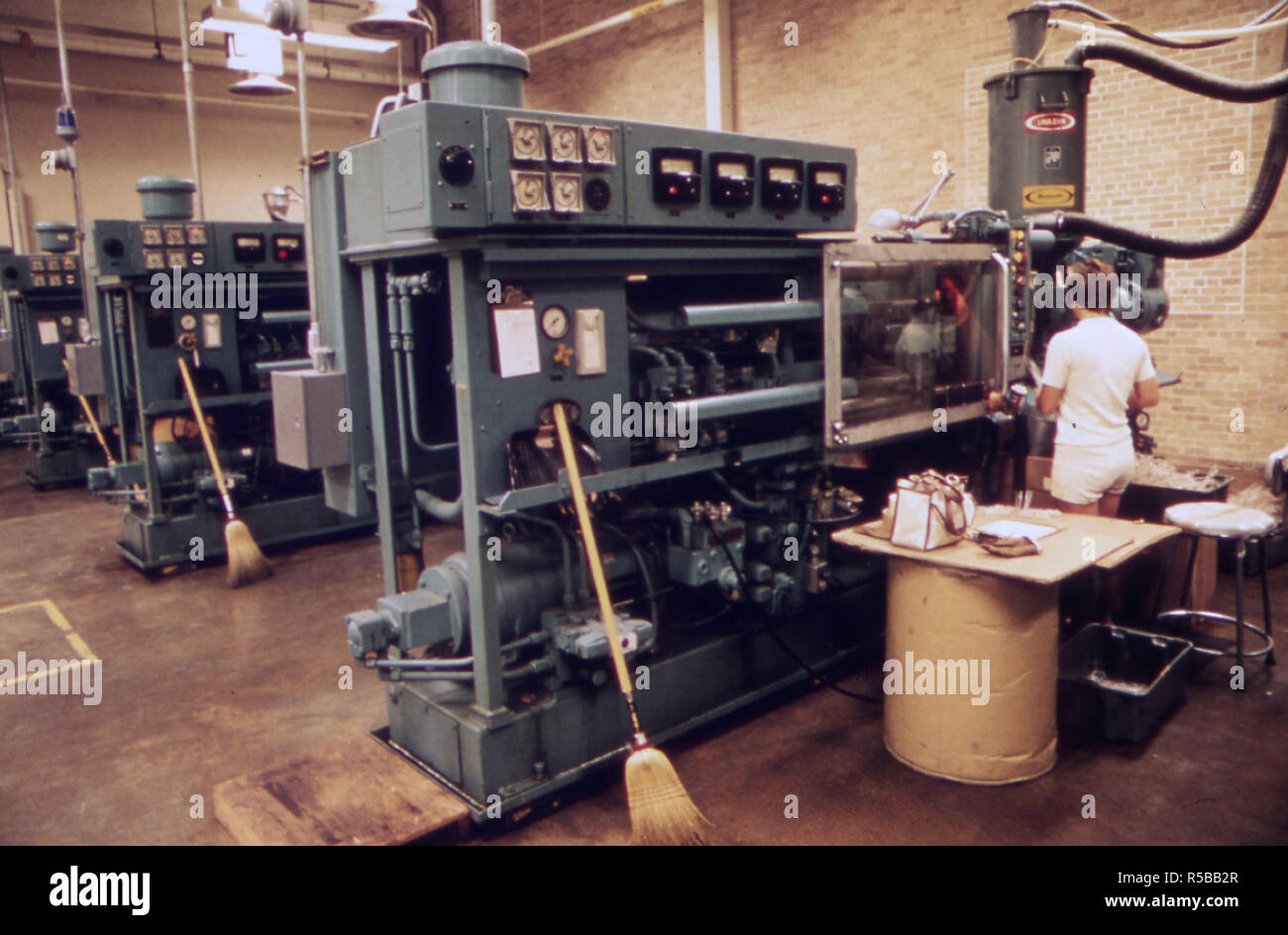3m plant 1970s hi-res stock photography and images - Alamy