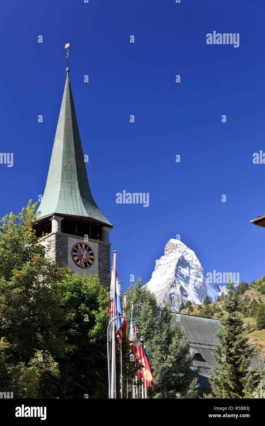 Switzerland valais zermatt old town hi-res stock photography and images ...