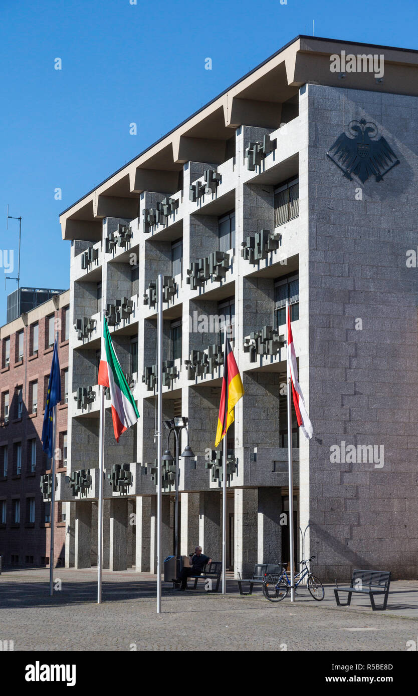 Rathaus cologne hi-res stock photography and images - Alamy