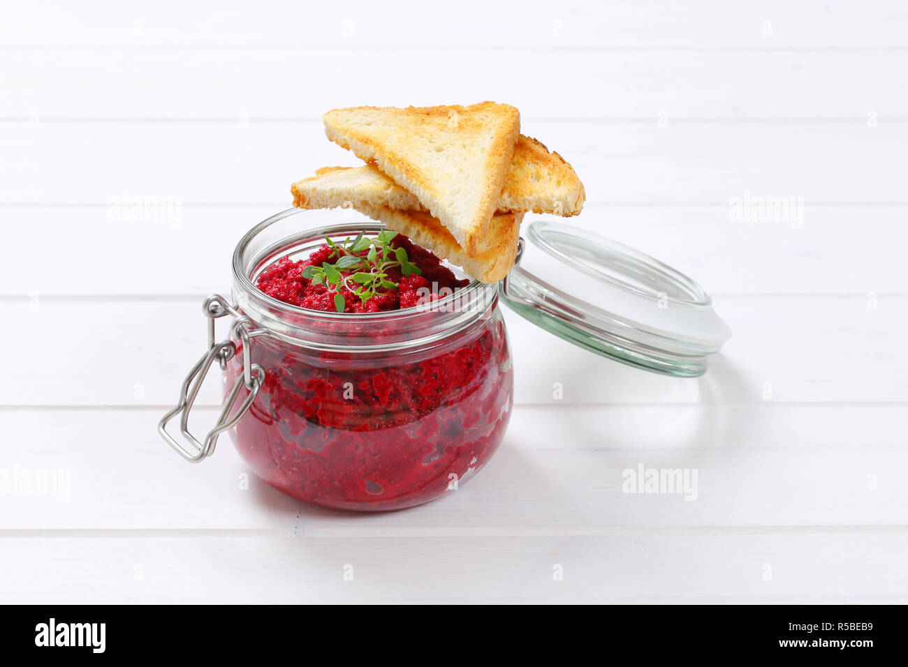 fresh beetroot puree with toast Stock Photo - Alamy