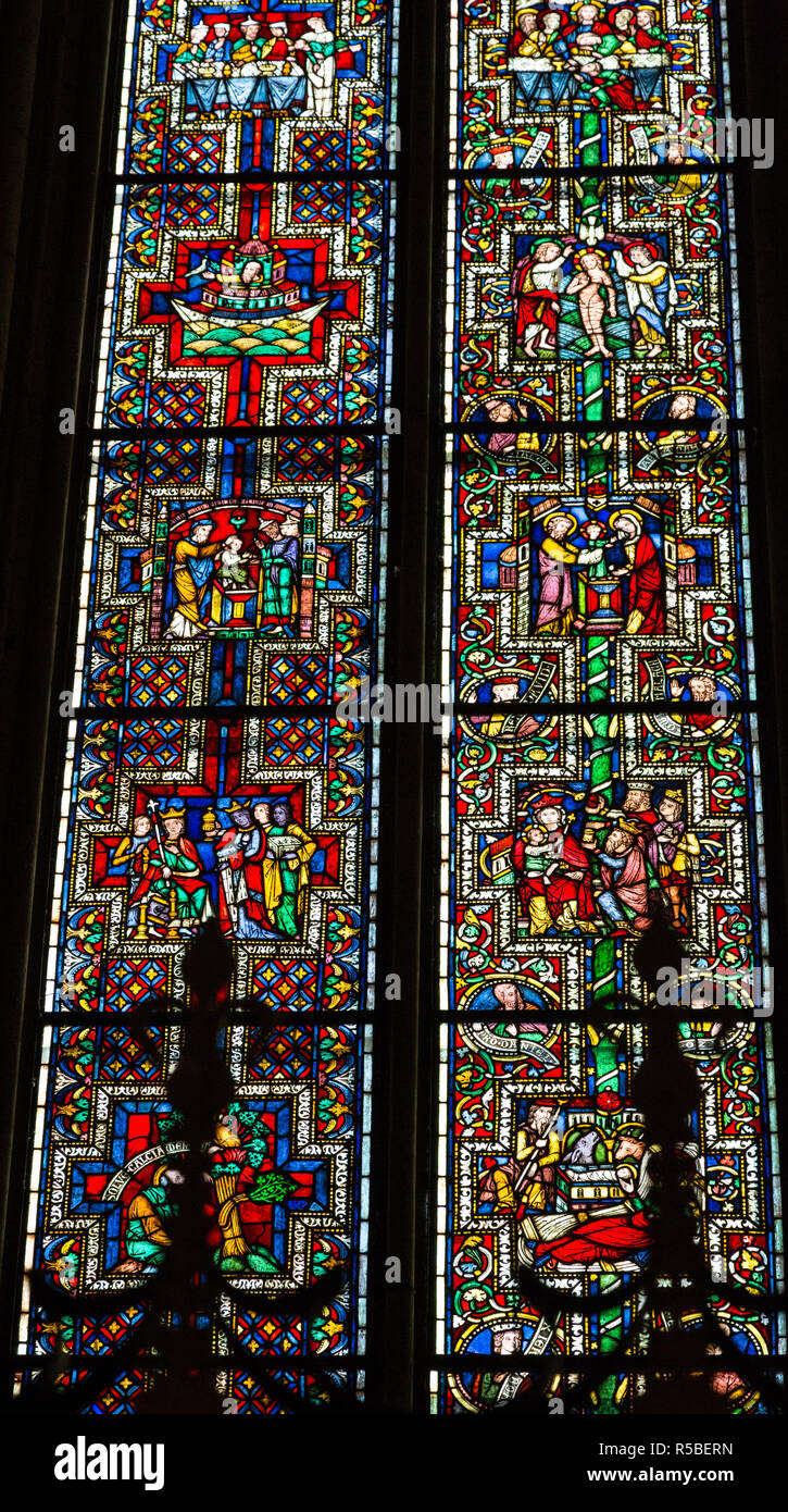 Cologne cathedral window hi-res stock photography and images - Alamy