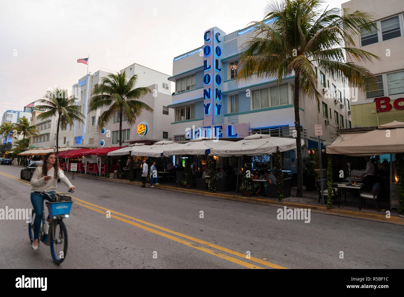 Colony Hotel, Ocean Drive, South Beach, Miami Beach, Florida, USA Stock ...