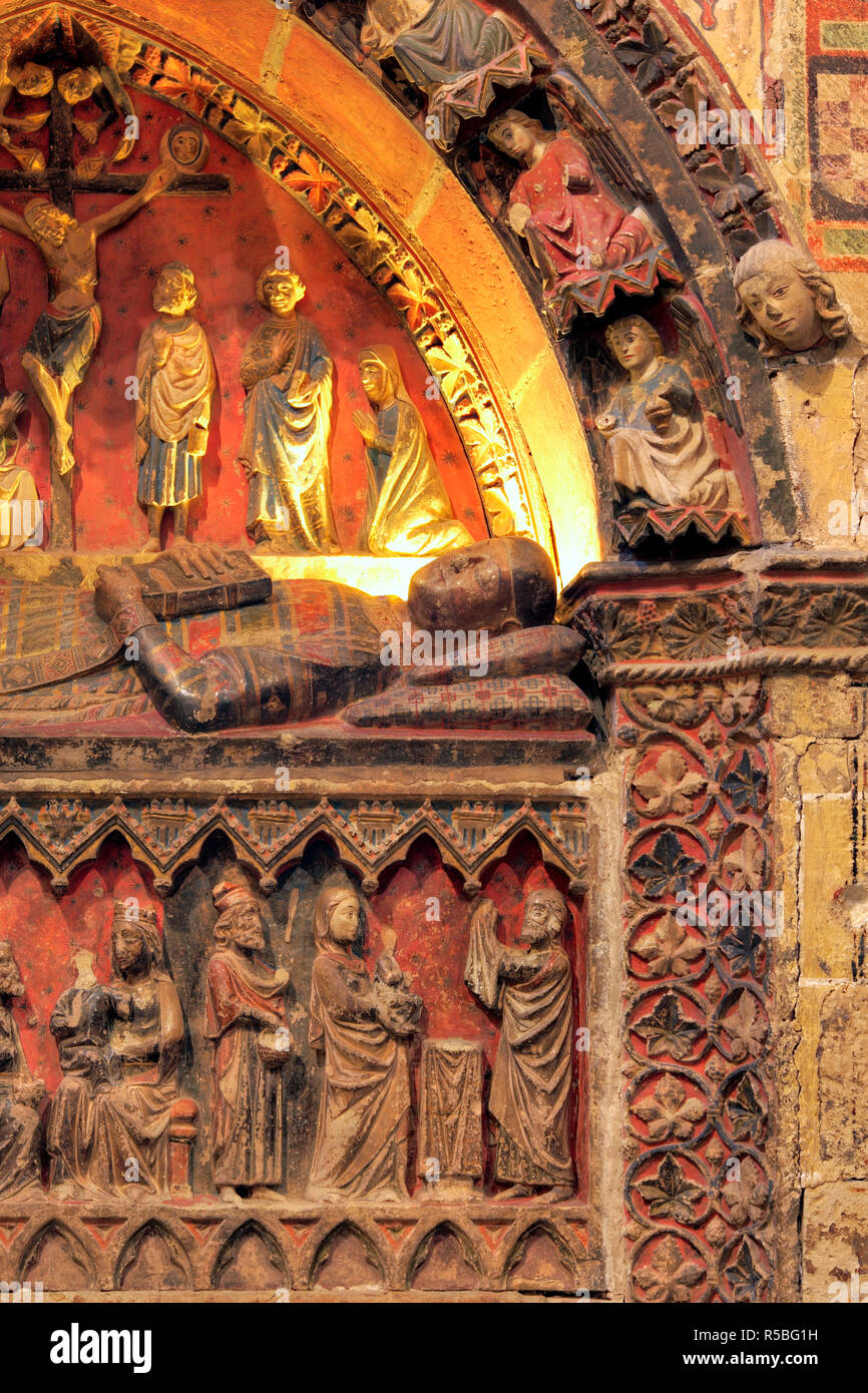 medieval tomb in the south transept of Old Cathedral (Catedral Vieja de ...
