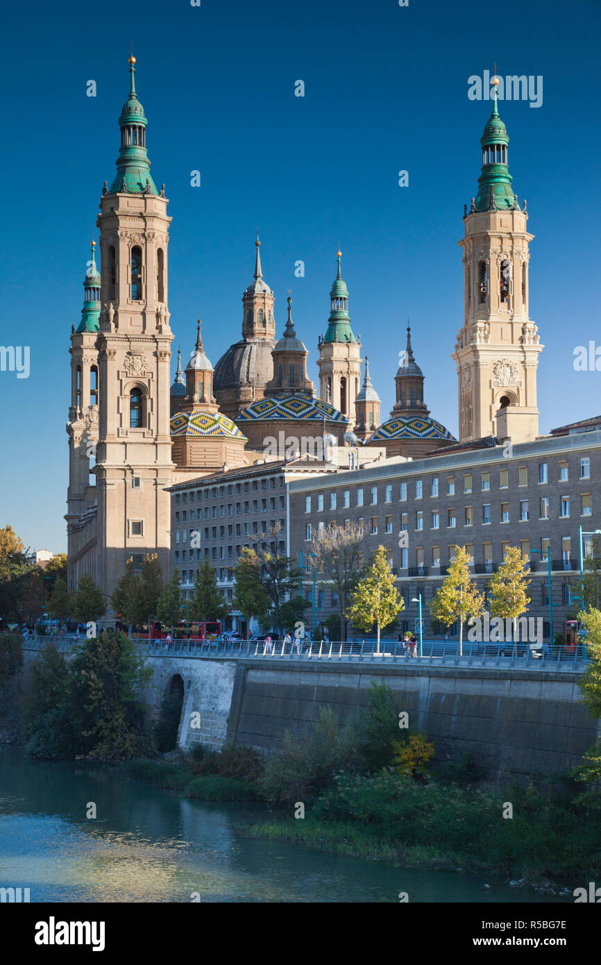 Spain, Aragon Region, Zaragoza Province, Zaragoza, Basilica de Nuestra ...