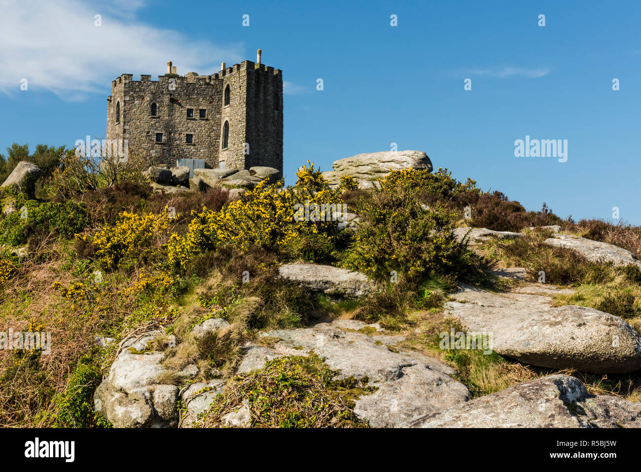 Chapel carn brea hi-res stock photography and images - Alamy