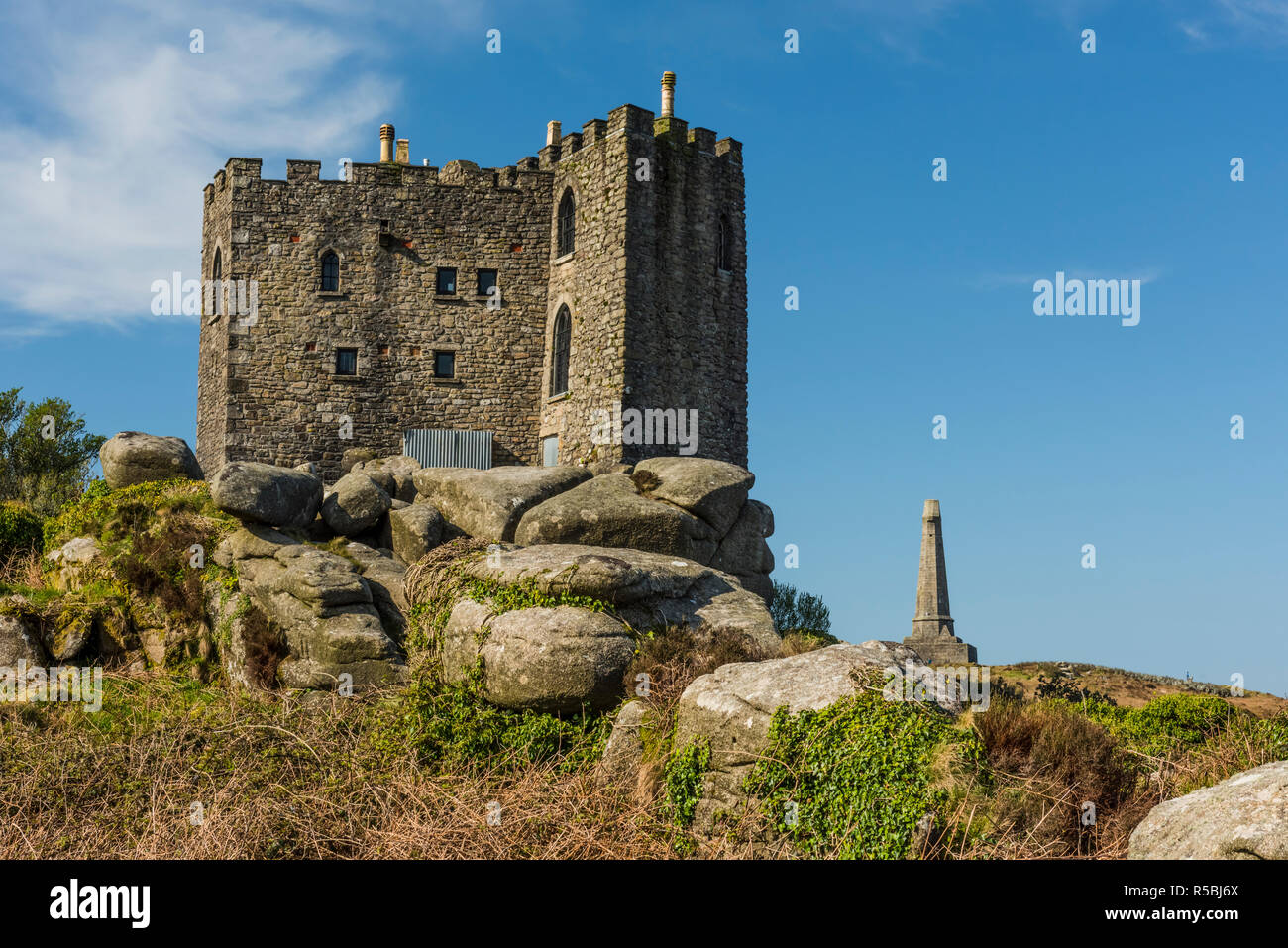 Carn brea castle hi-res stock photography and images - Alamy