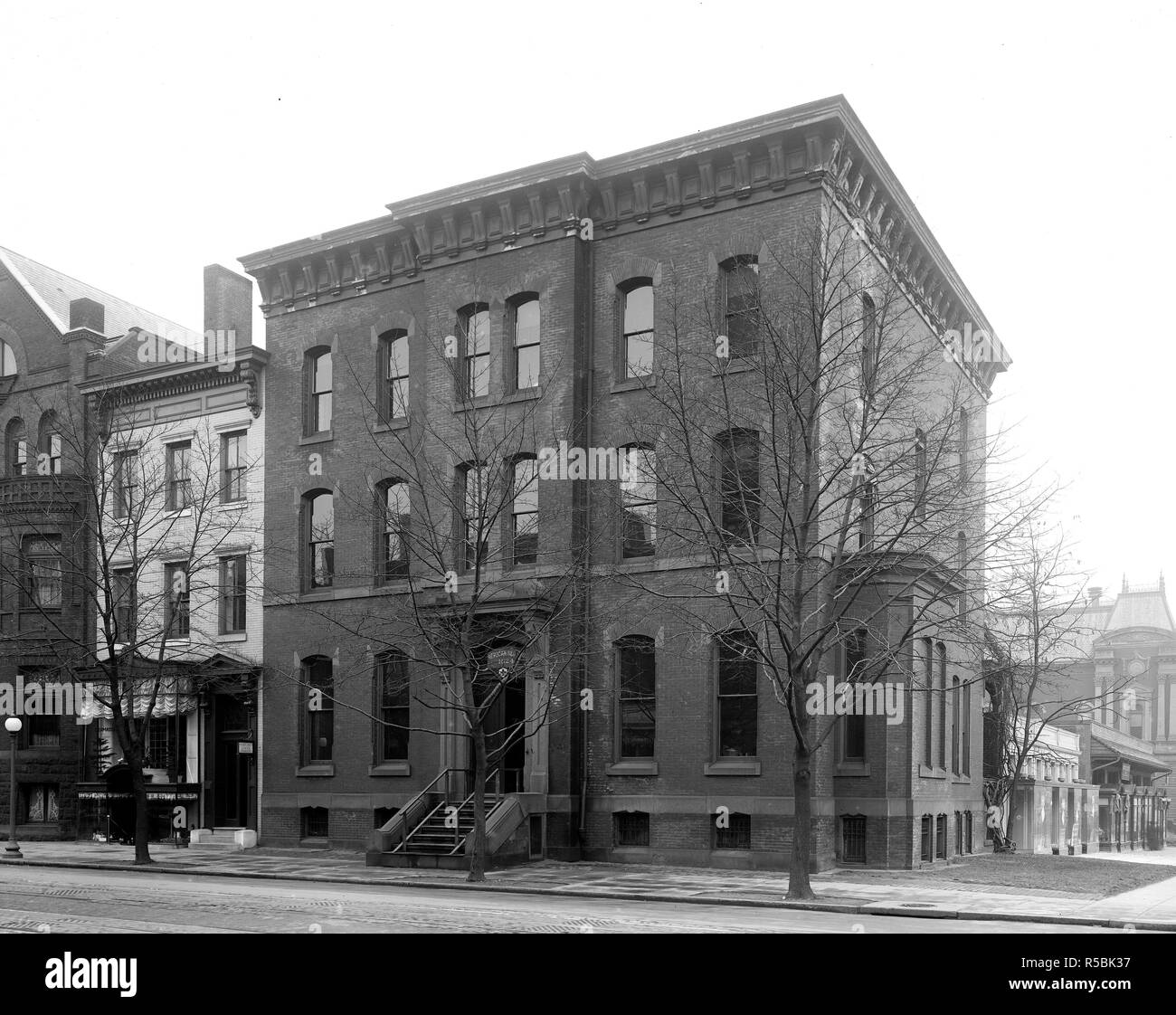 1600 block of H Street, N.W., Washington, D.C., showing Handicraft ...