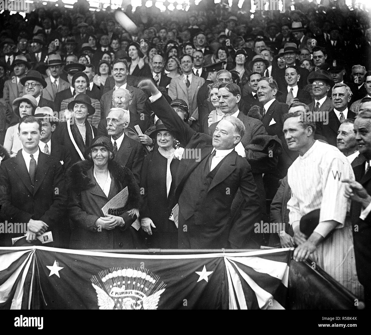 President Herbert Hoover throws out 1st ball at opening of League ca ...