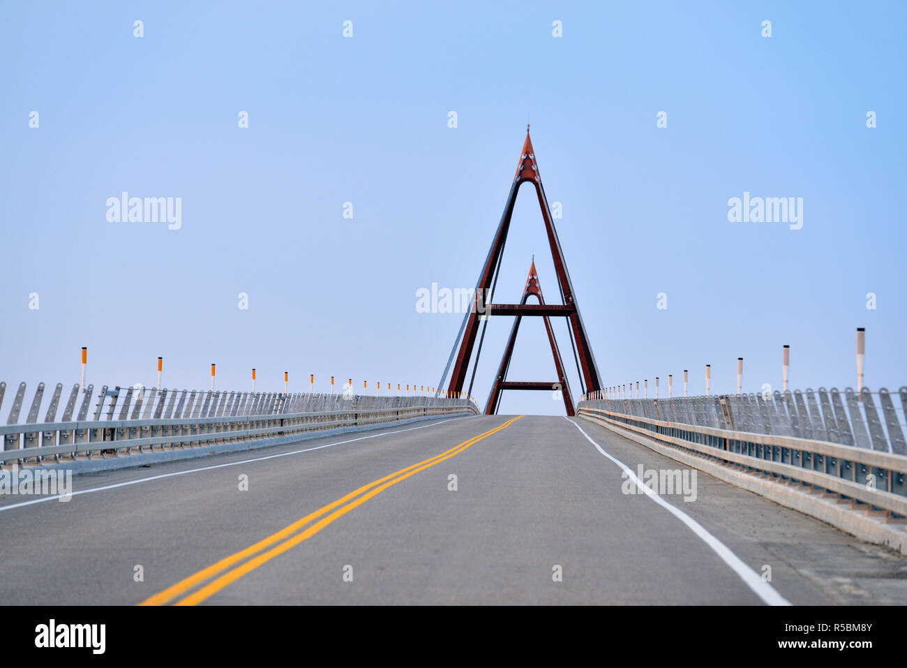 Deh Cho Bridge superstructure (over the Mackenzie River), Fort ...