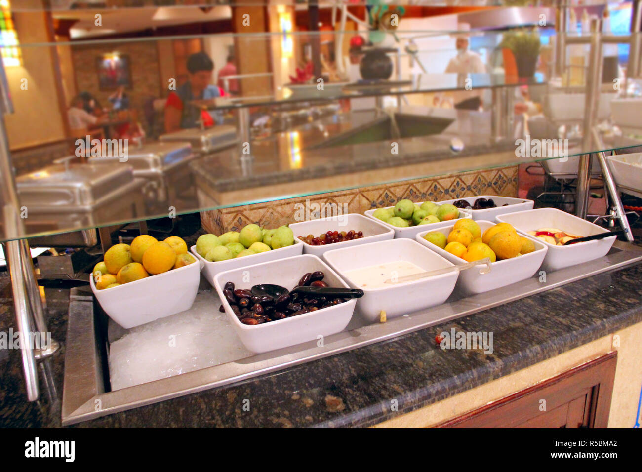 All inclusive holiday and buffet hi-res stock photography and images ...