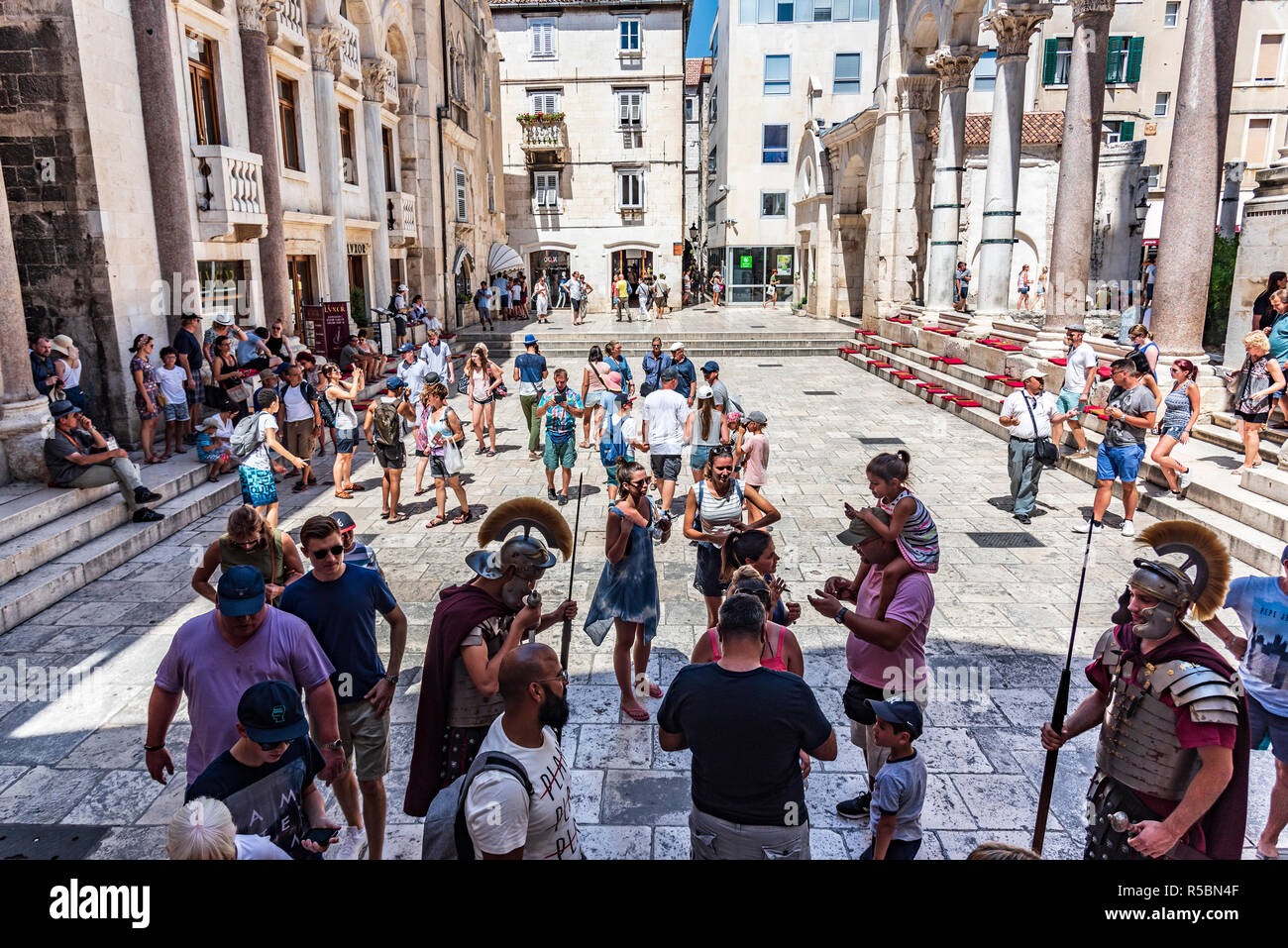 Peristil square hi-res stock photography and images - Alamy