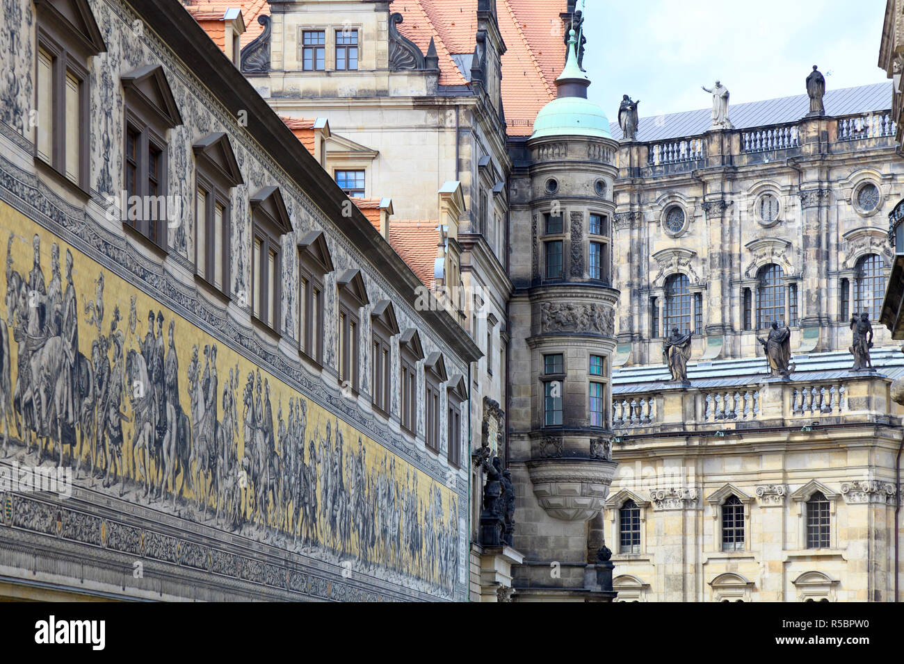 Procession princes furstenzug mural dresden High Resolution Stock ...