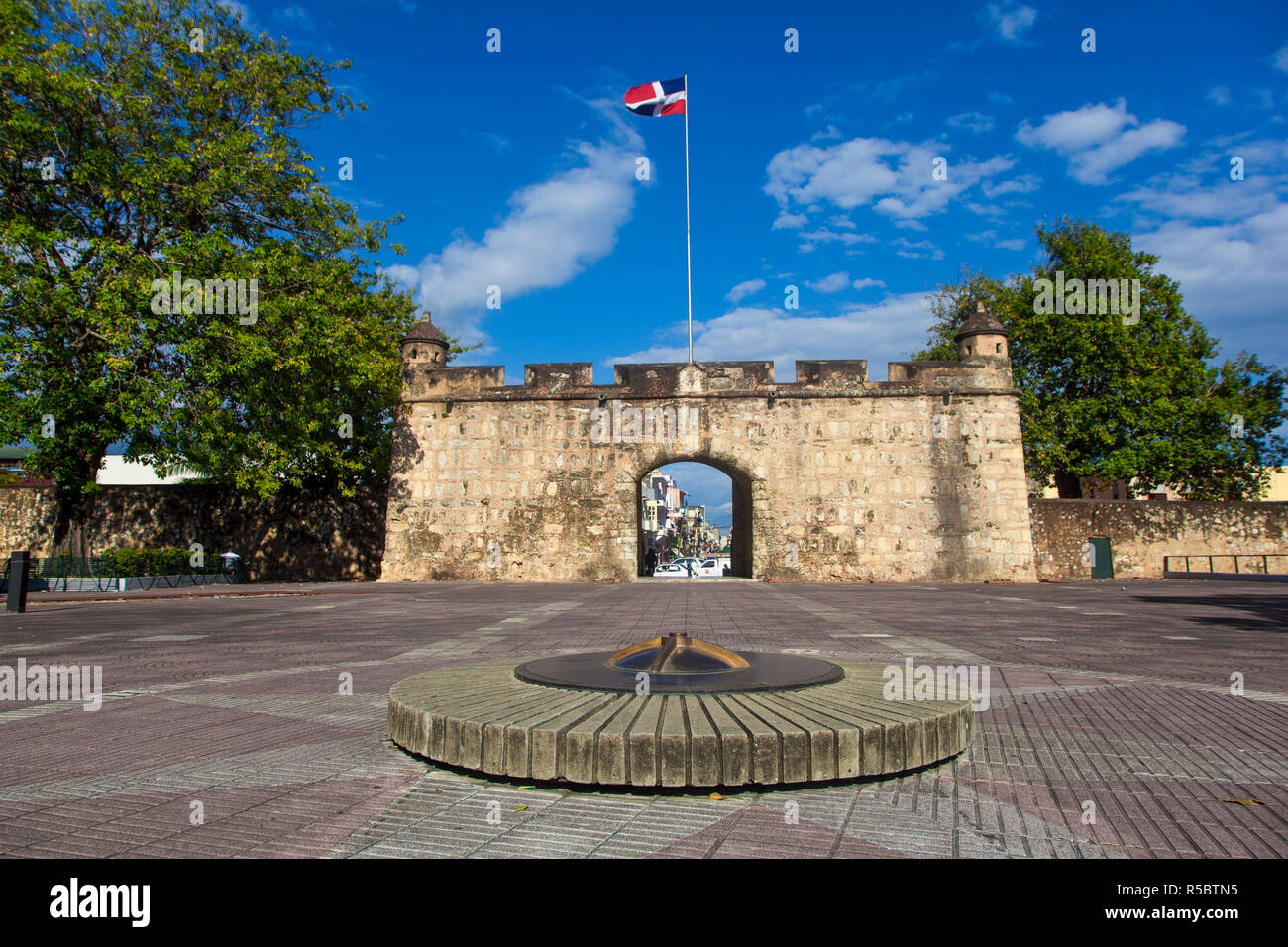 Dominican Republic, Santa Domingo, Colonial zone, Park Independencia ...