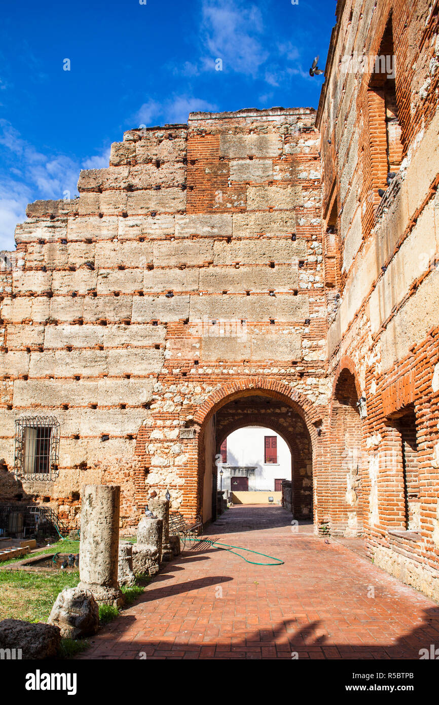 Dominican Republic, Santa Domingo, Colonial zone, Ruinas del Hospital ...