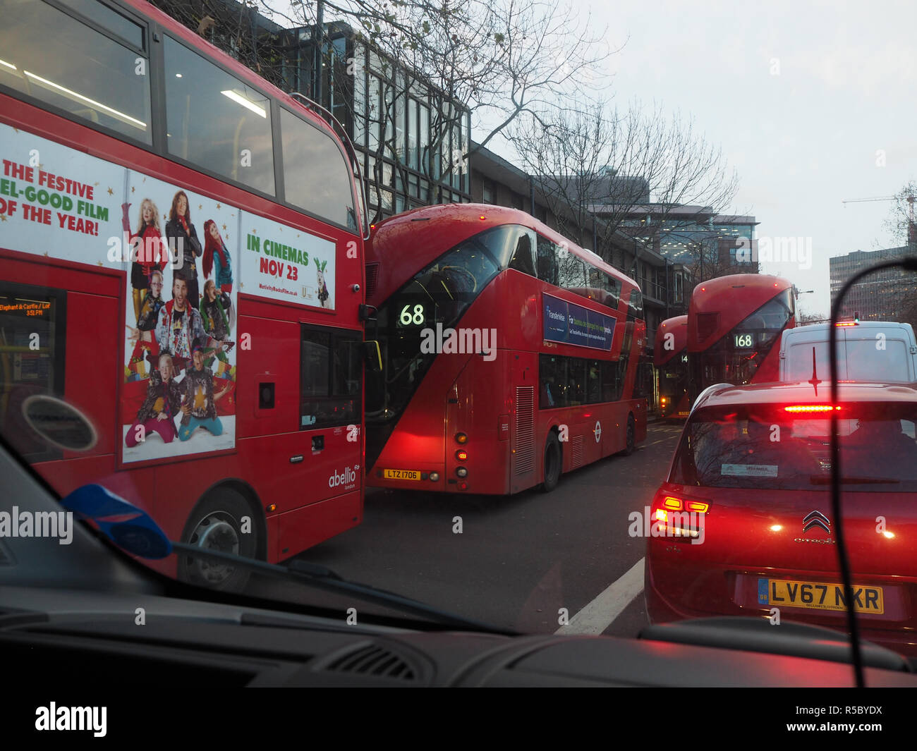 London red busses in rush hour gridlock travel Stock Photo - Alamy