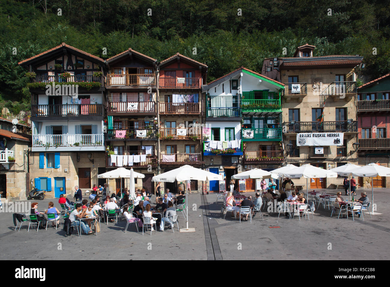 Pasaia hi-res stock photography and images - Alamy