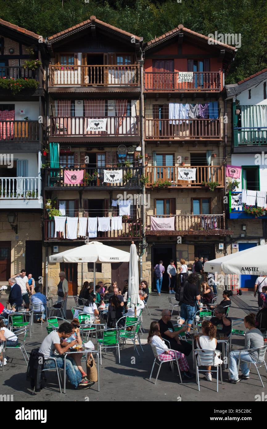 Pasaia hi-res stock photography and images - Alamy