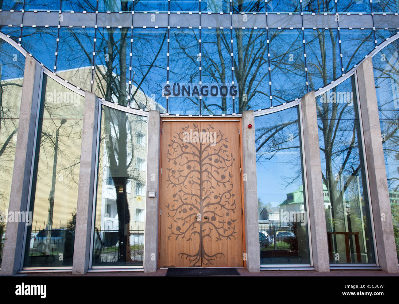 Tallinn synagogue hi-res stock photography and images - Alamy