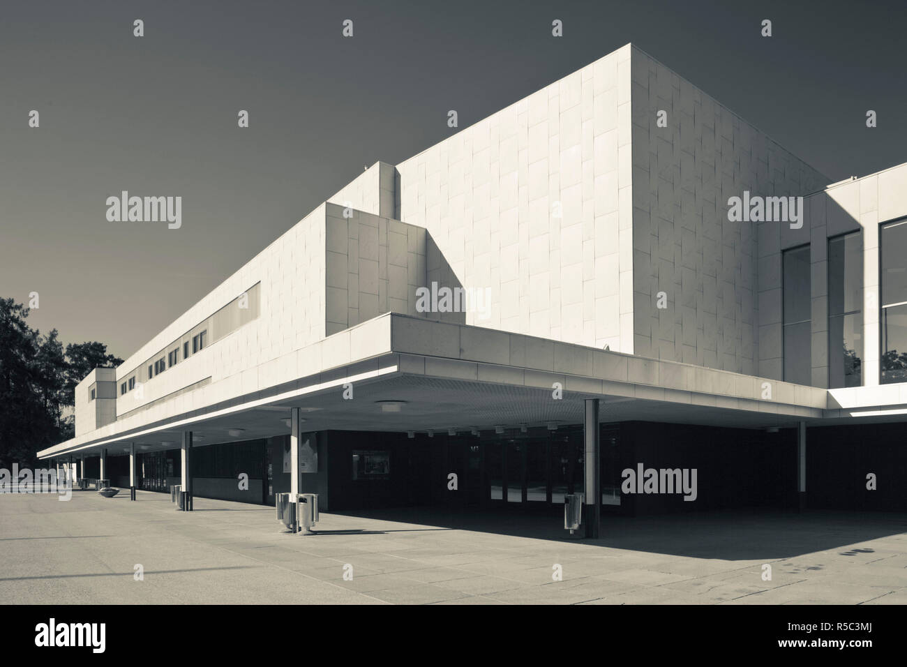 Alvar alto hi-res stock photography and images - Alamy
