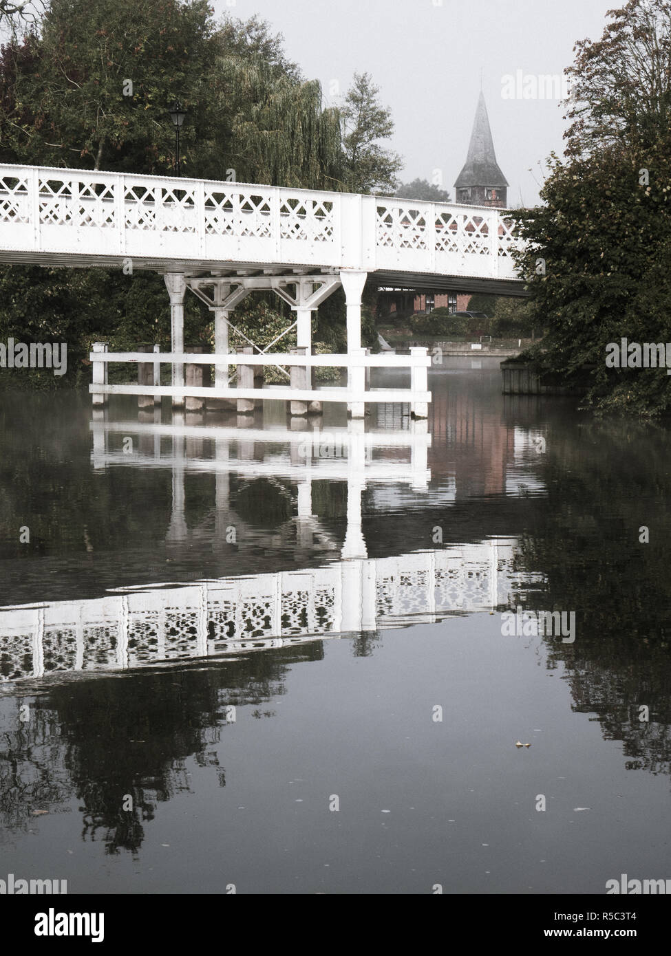 Black and white reading bridge landscape hi-res stock photography and ...