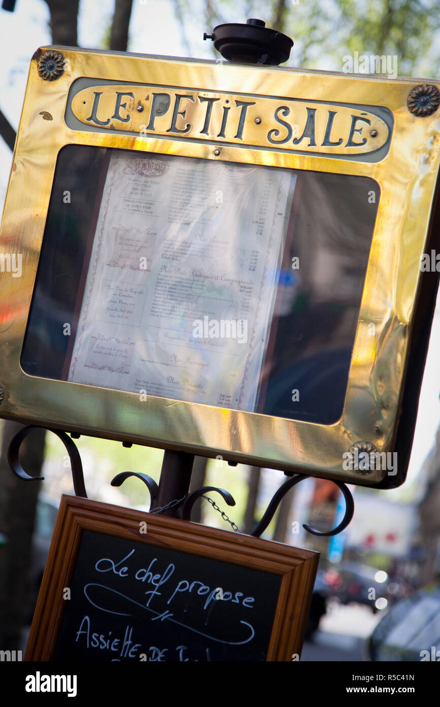 Paris bistro sign hi-res stock photography and images - Alamy