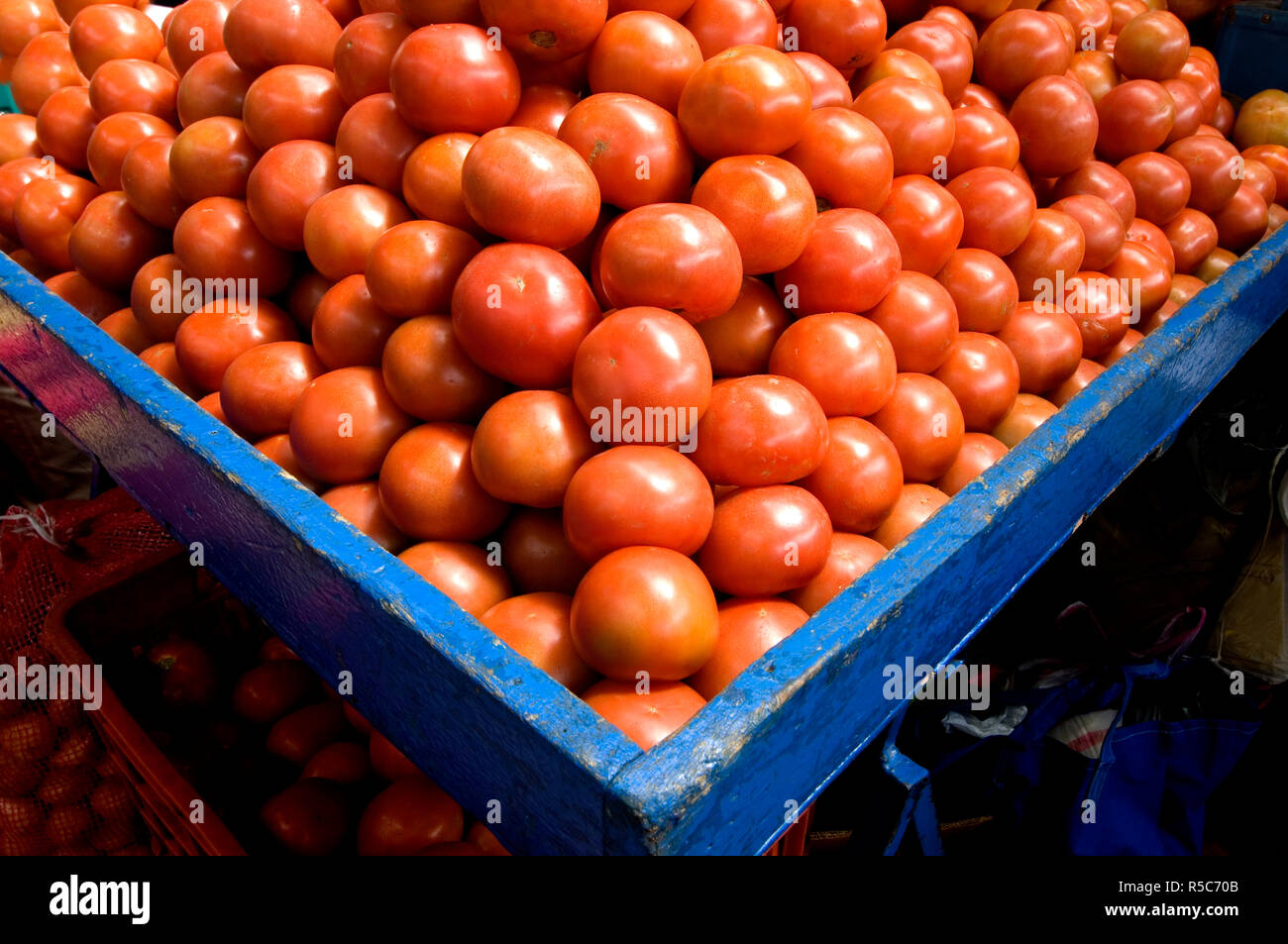 Mercado muncipal hi-res stock photography and images - Alamy