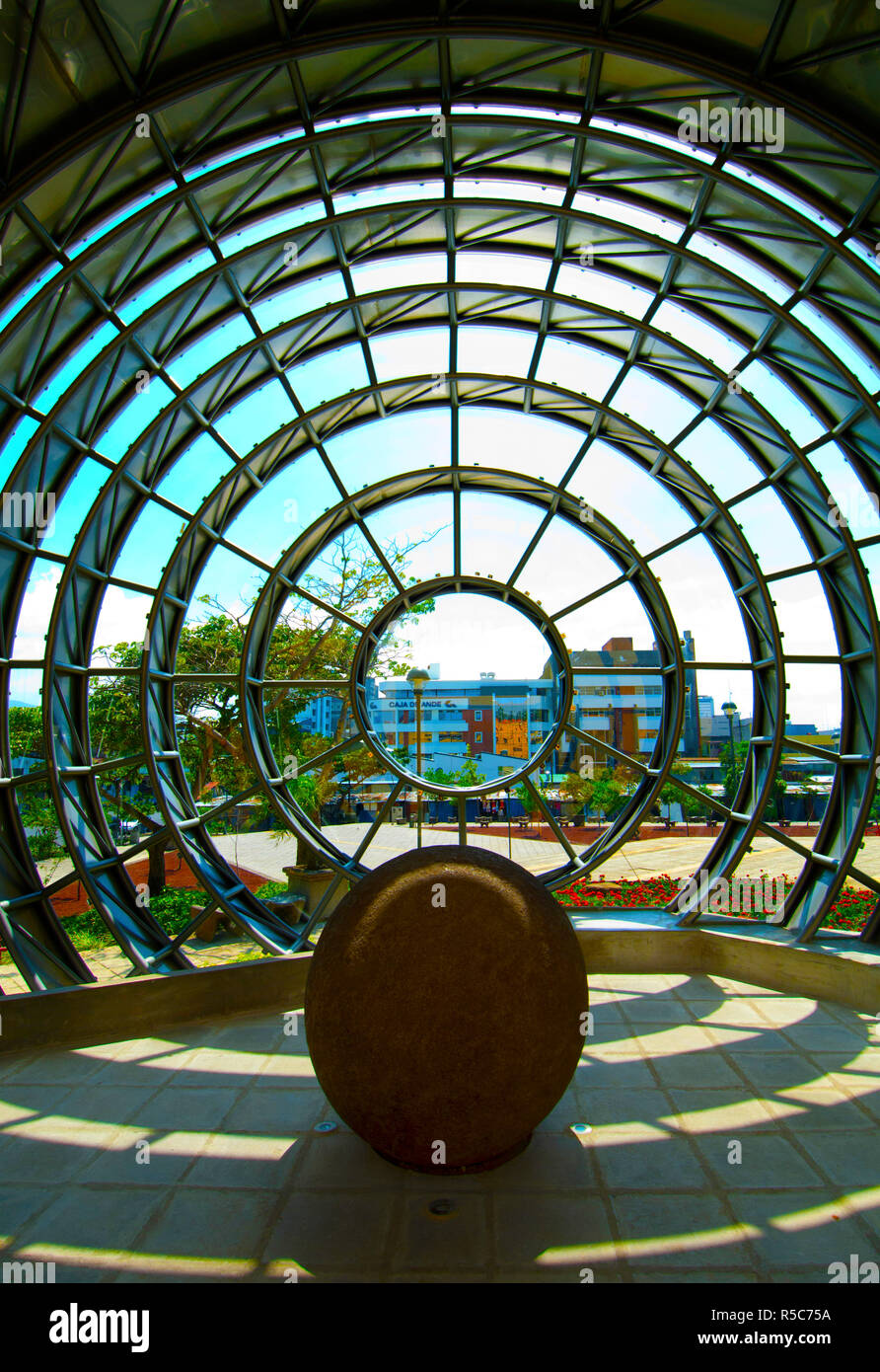 Spherical structure hi-res stock photography and images - Alamy