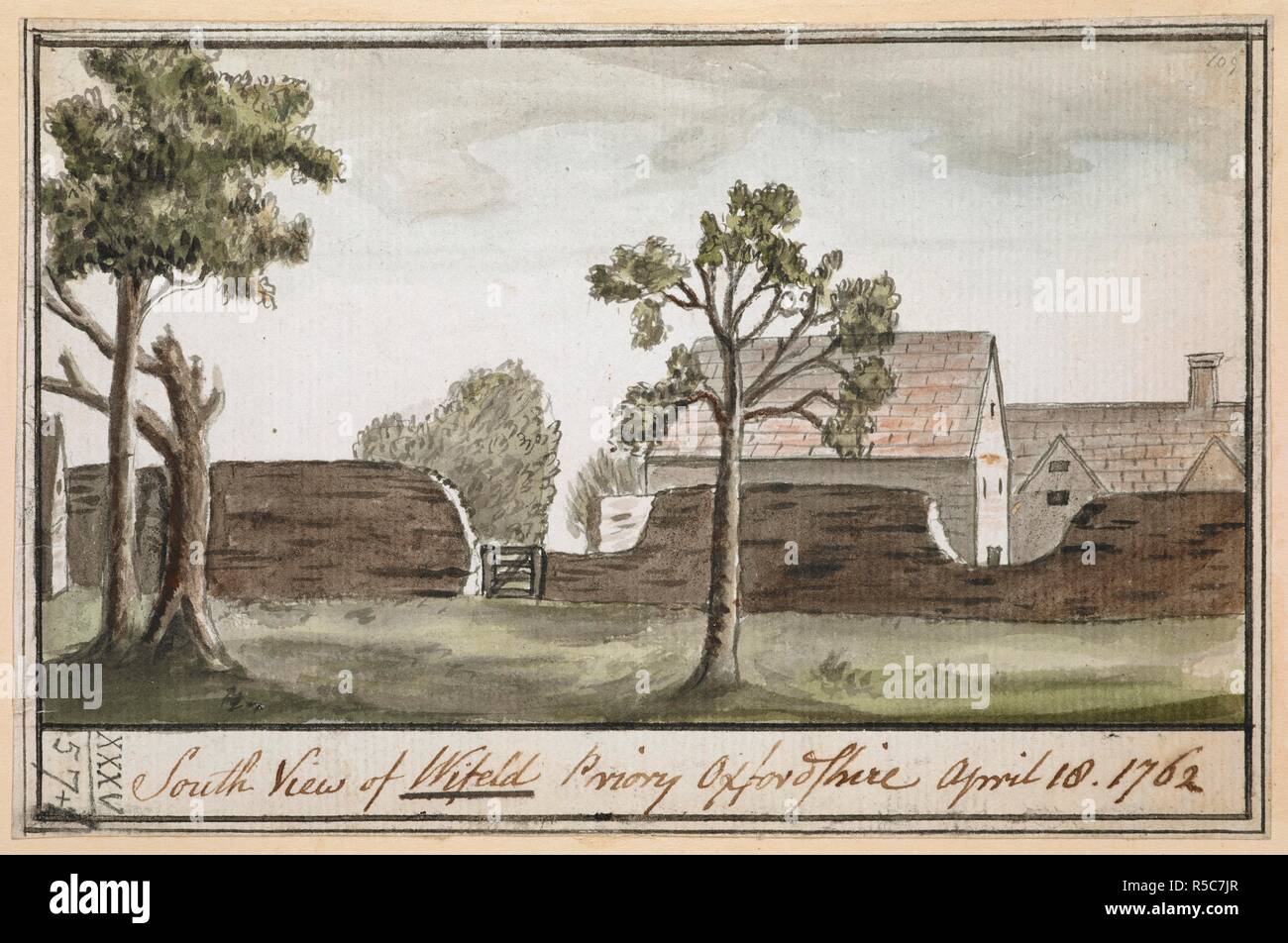 5 7 57 cm hi-res stock photography and images - Alamy