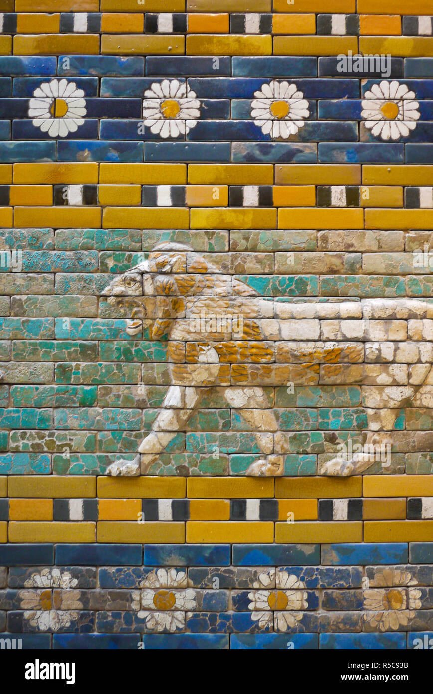 Processional way hi-res stock photography and images - Alamy