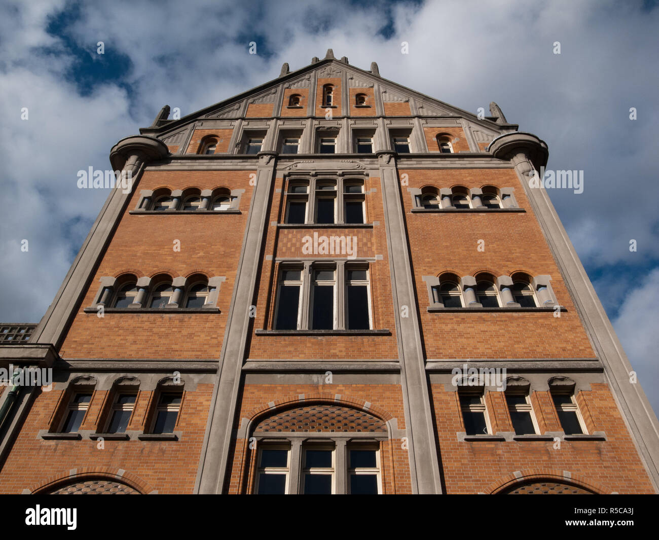 LILLE FRANCE -FROM FLEMISH AND ART NOUVEAU BUILDINGS TO TRADITIONAL ...