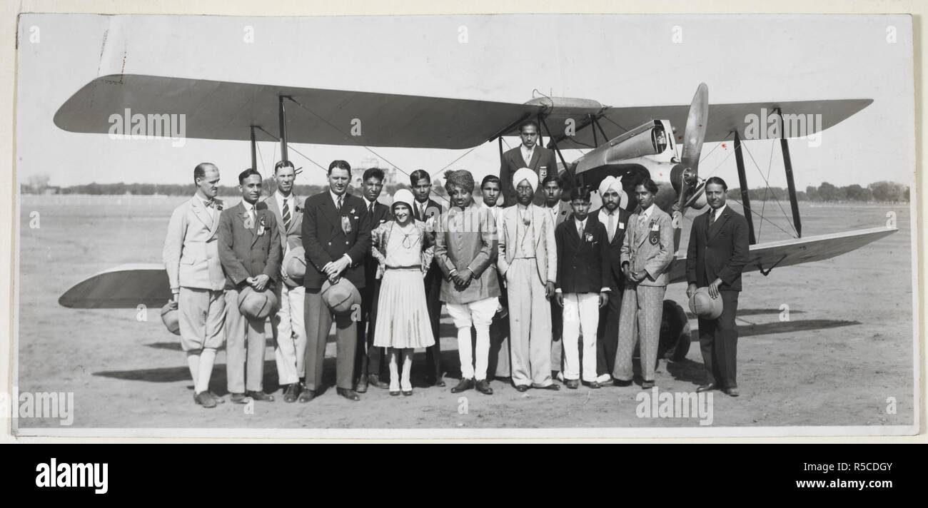 Group portrait of pilots trained by the Delhi Flying Club Ltd. All ...