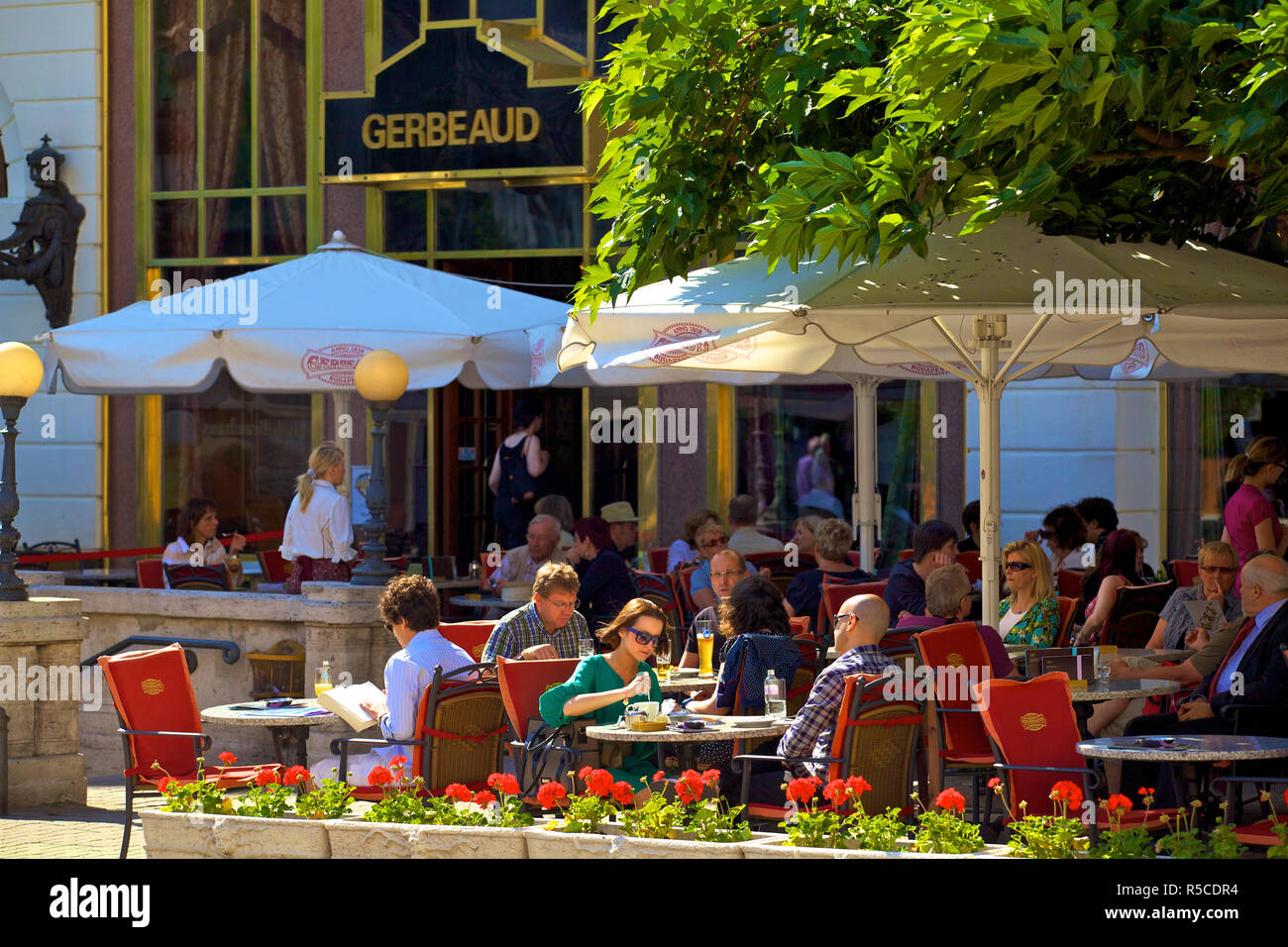 Gerbeaud Restaurant in Vaci Utca, Budapest, Hungary Stock Photo - Alamy